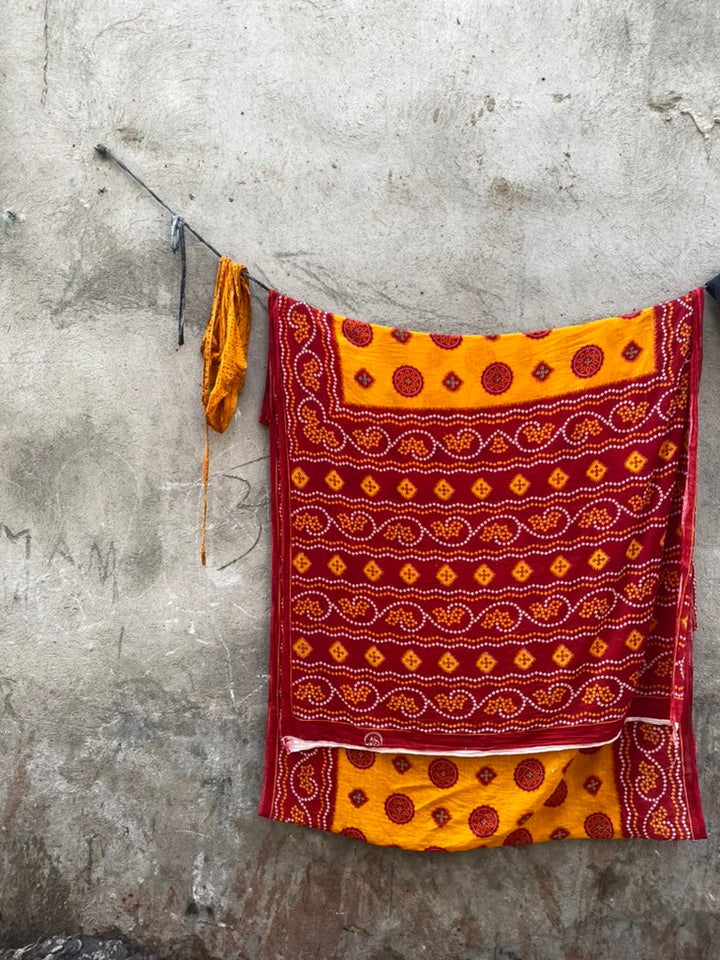 MANCIE RATHOD – NO BORDERS SHOP