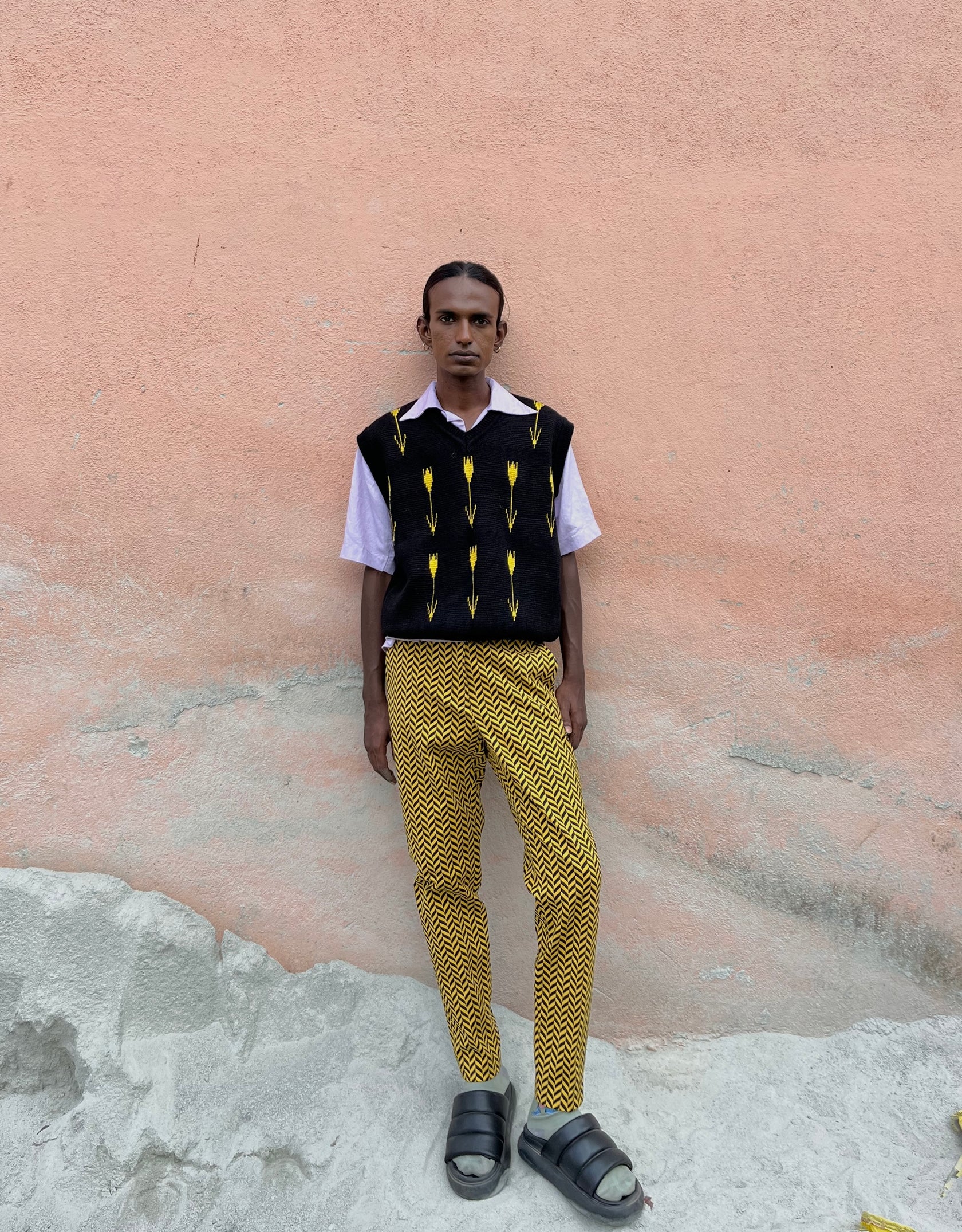 GULAABO VEST – NO BORDERS SHOP