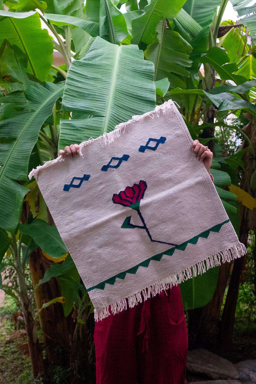 NAVALGUND DHURRIES – NO BORDERS SHOP