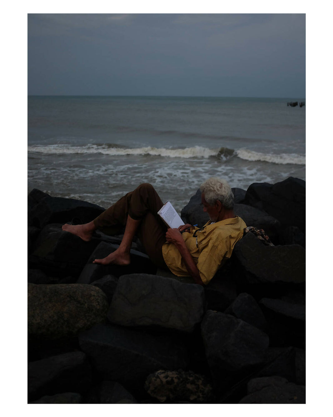 Nelson Viji – NO BORDERS SHOP